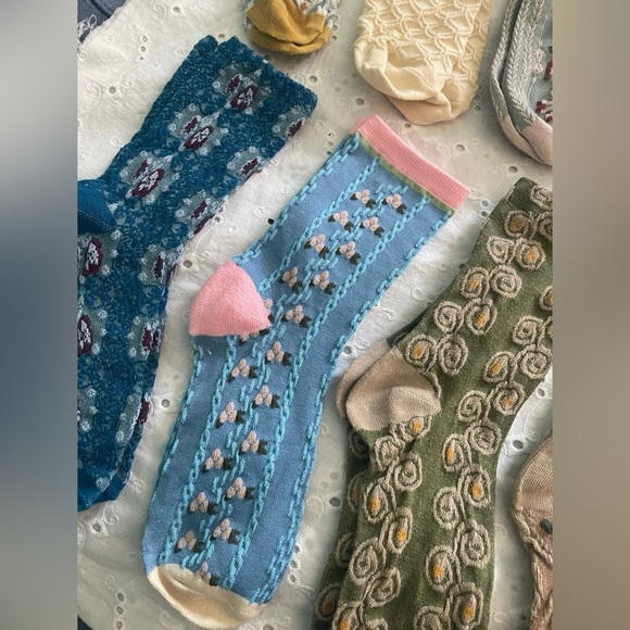 Accessories | 12 Pairstextured Floral Socks | Poshmark